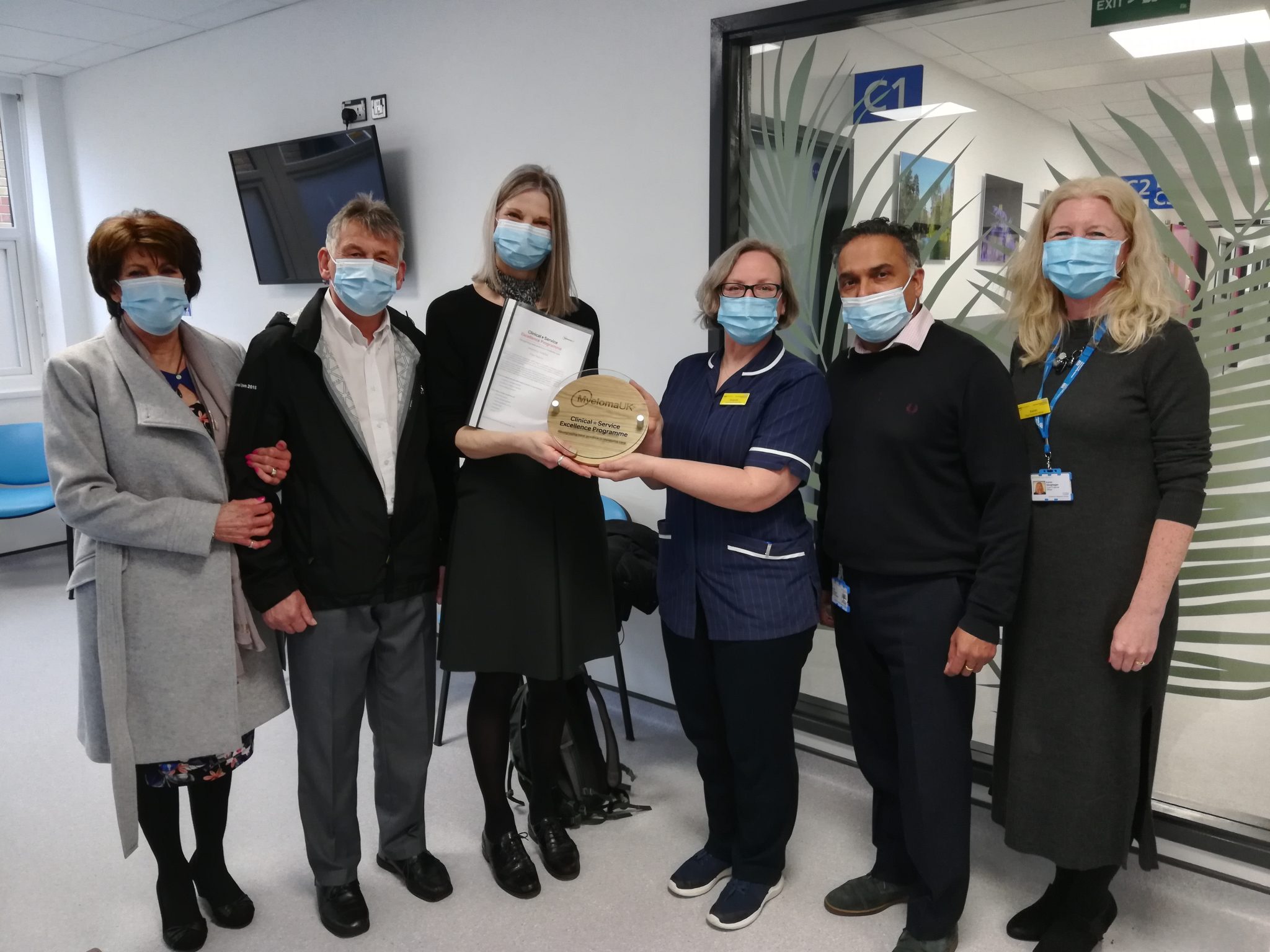 Worthing and St Richard's Hospitals receive top award for cancer care ...