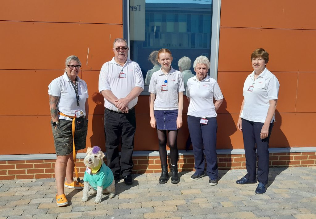 Volunteers’ Week: ‘Celebrate and inspire’ - University Hospitals Sussex ...
